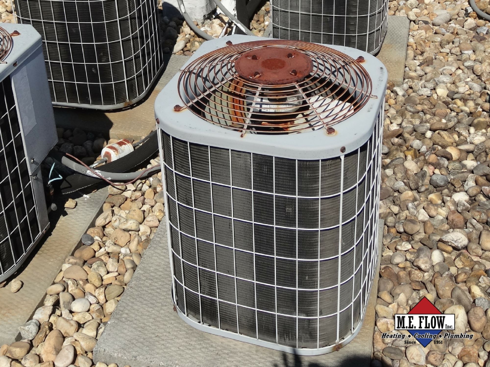 Should Your Repair or Replace Your Old HVAC System | Heating Contractor
